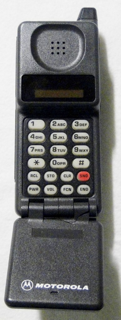 Motorola PT-550 (2) – Museu de Tecnologia da Unoeste